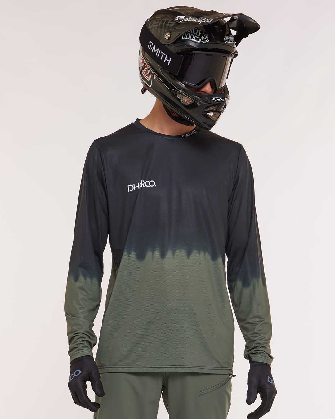 Mountain Bike Clothing - Jerseys, Shorts, Pants, Accessories | DHaRCO